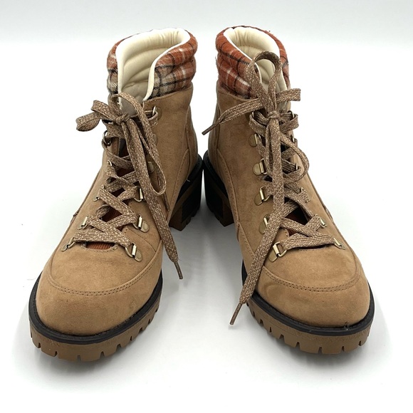 True Craft | Shoes | Nwot True Craft Markie Tan Laceup Hiking Booties ...